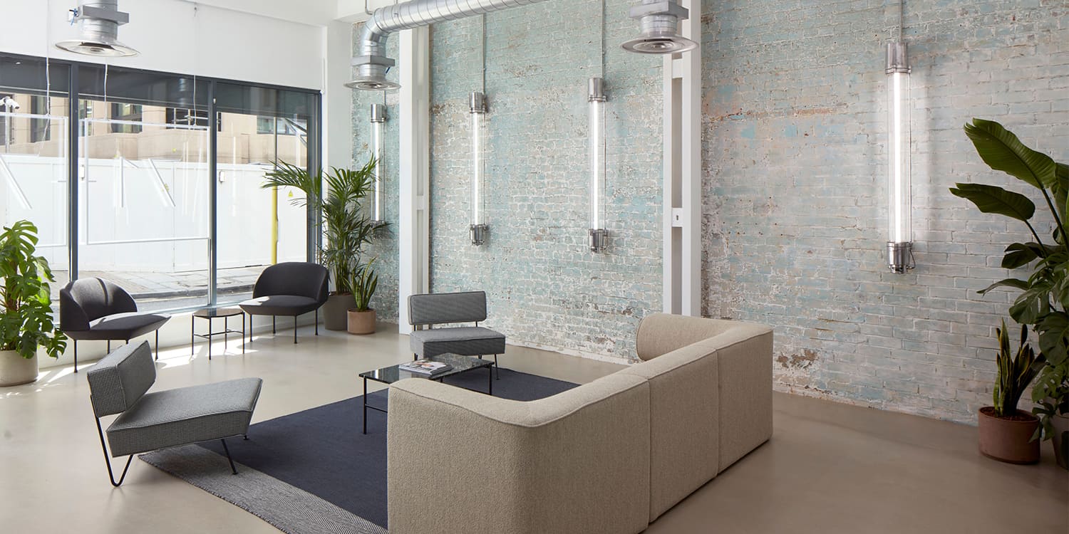 5 Benefits of Using a Serviced Office | 1st Formations